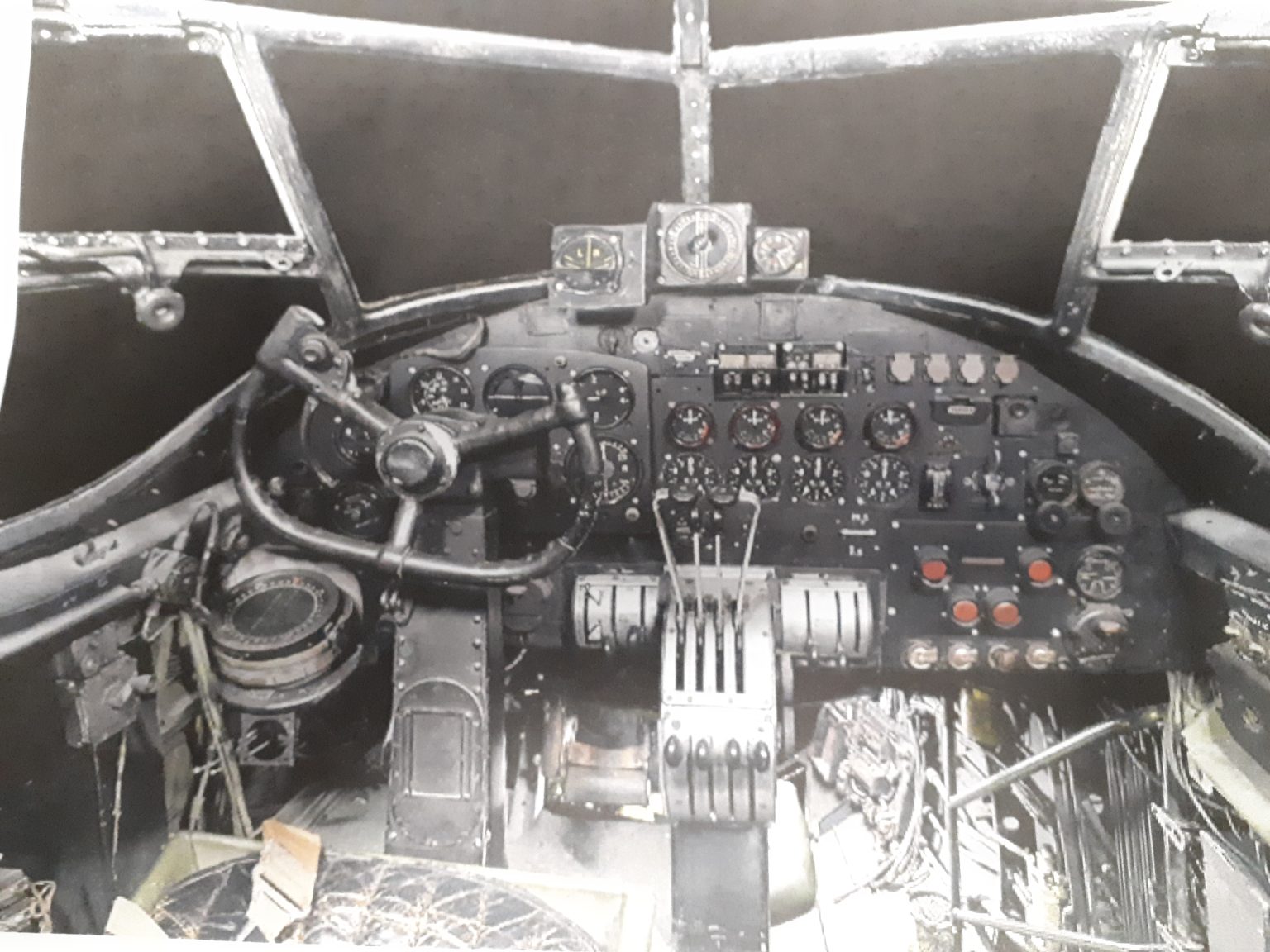 AVRO LANCASTER (FM212) – Canadian Aviation Museum