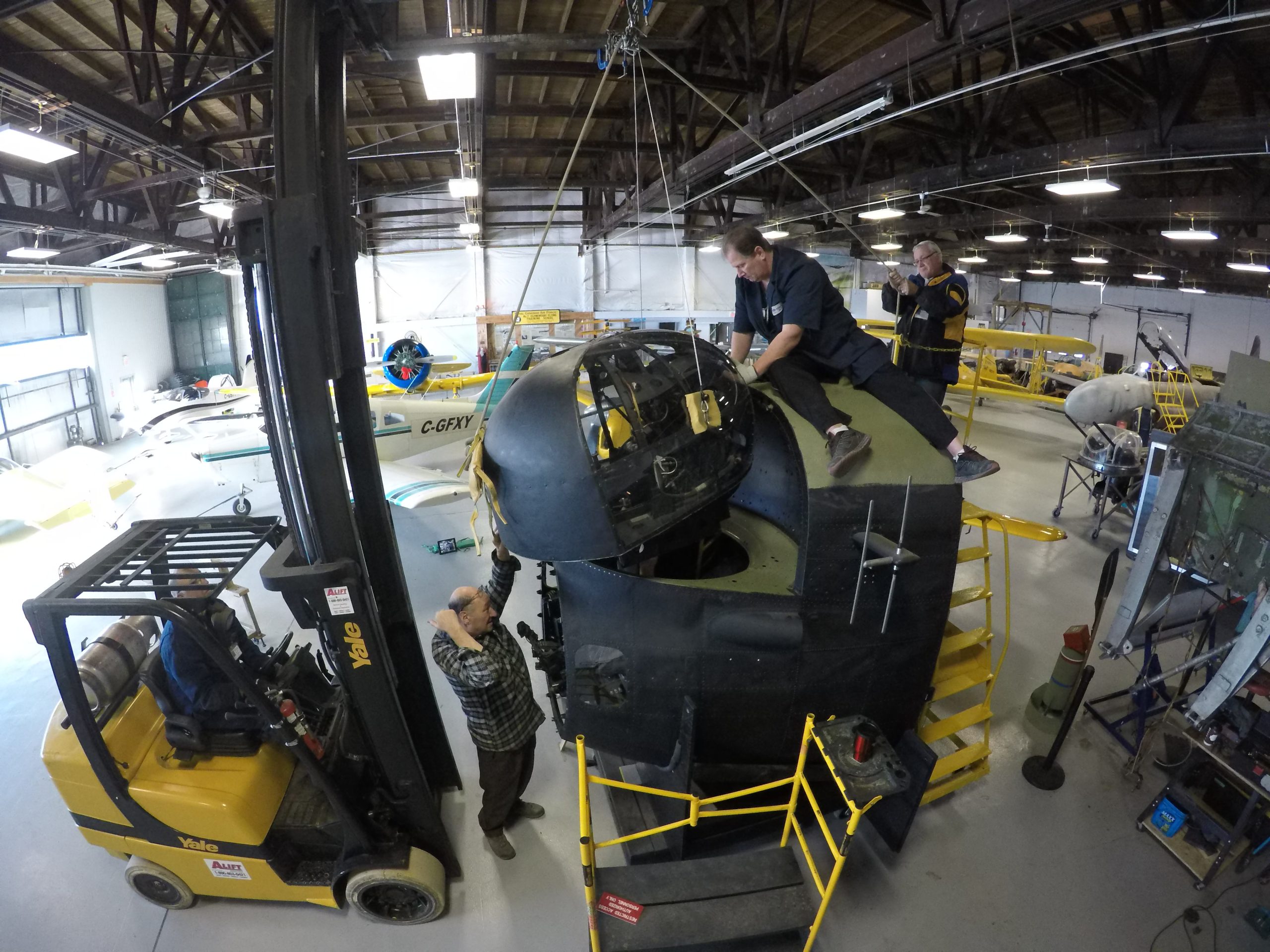 AVRO LANCASTER (FM212) – Canadian Aviation Museum