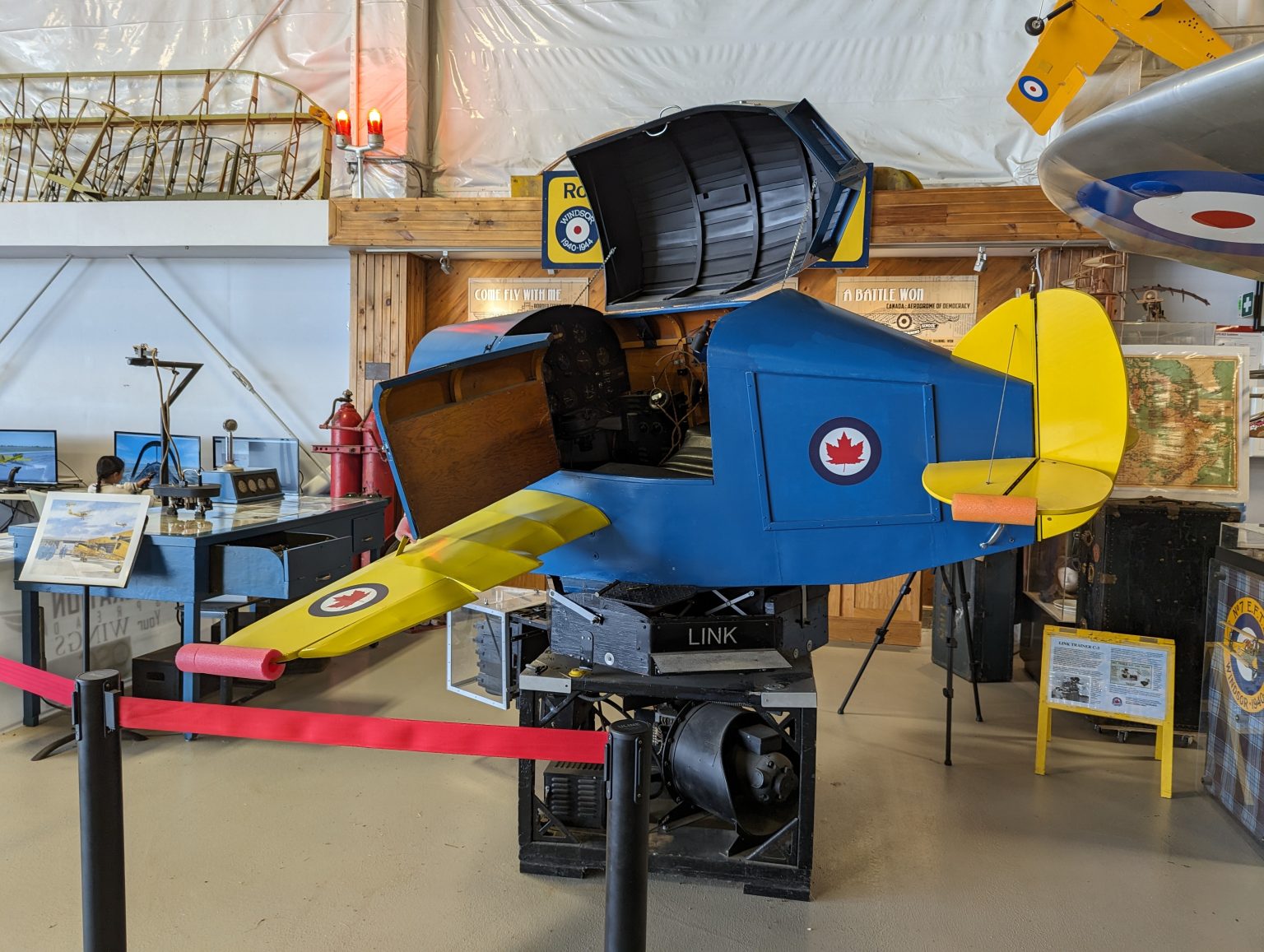 Link Trainer – Canadian Aviation Museum